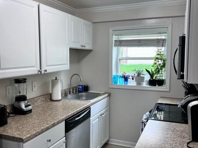 2816 Astoria 1 Bedroom Apartment for Rent at 2816 Astoria Ave, Cincinnati, OH 45208 Hyde Park