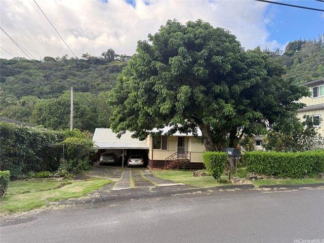 2816 Booth Rd, Honolulu, HI 96813