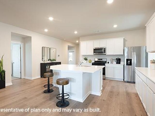 2816 Casey Drive
