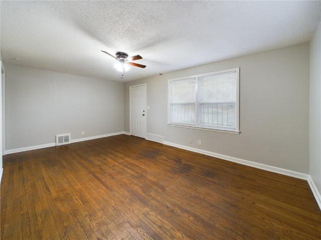 2816 E 63rd Street
