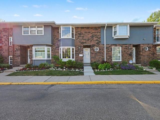 2816 Page Ave, Ann Arbor, MI 48104