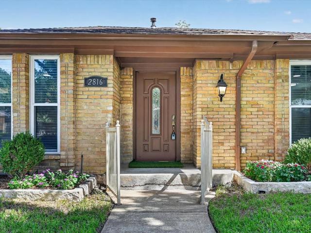 2816 Pinehurst Drive