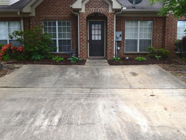 2816 Southwood Lane
