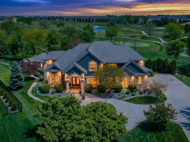 2817 NE Seneca Dr, Ankeny, IA 50021