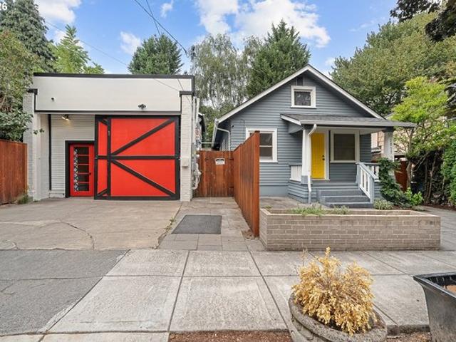 2817 NE Weidler St, Portland, OR 97232