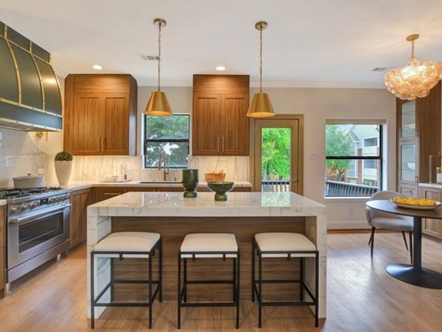 2817 Newman St, Houston, TX 77098