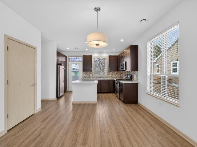 2817 No Oaks Ridge