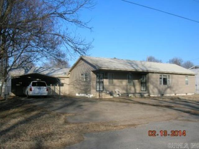 2817 Claire Drive