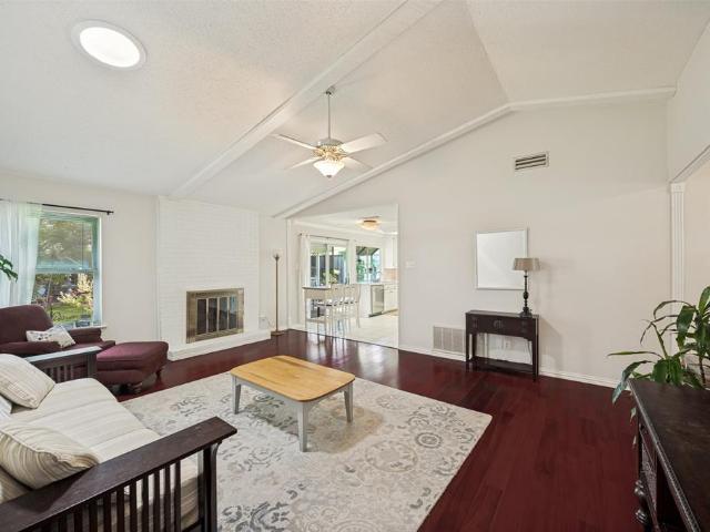 2817 Elk Grove Road