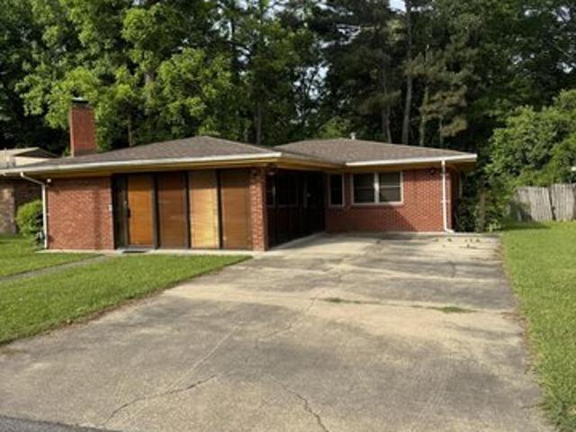 2817 Grandview Ave, Meridian, MS 39305