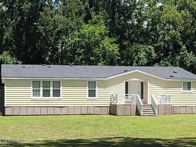2817 Haddock Rd, Jacksonville, FL 32218