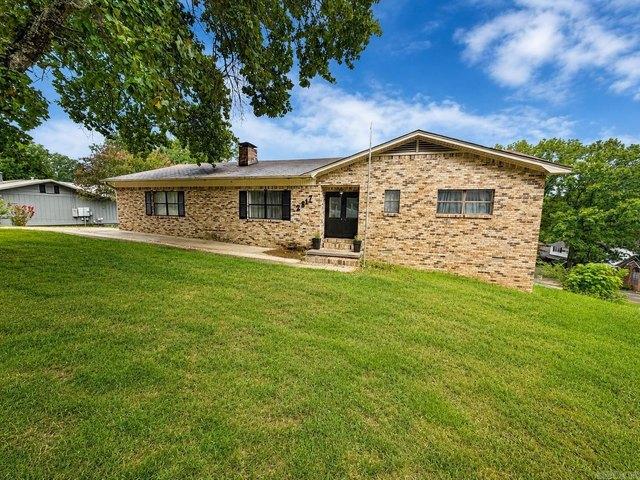 2817 Southgate Dr, Malvern, AR 72104