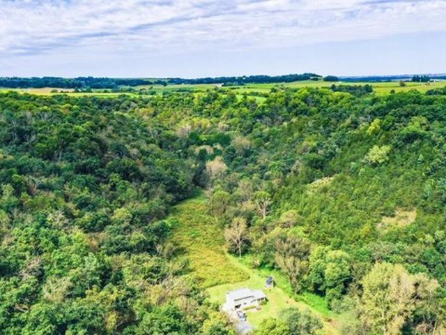 28185 County # 21, Fountain, MN 55935