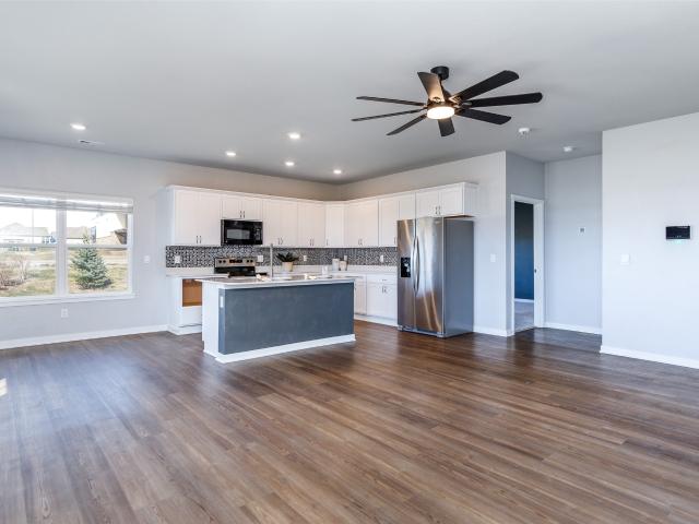 2818 NW 35th Lane