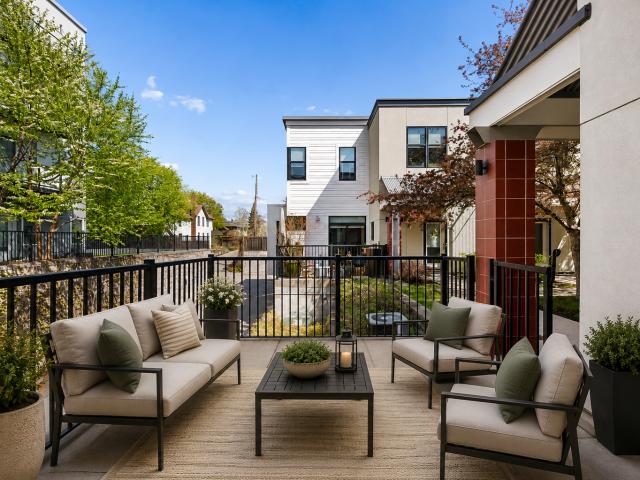 2818 Aldrich Avenue S # 105