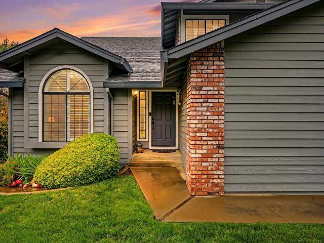 2818 Alhambra Dr, Cameron Park, CA 95682 | MLS #226050 | Compass