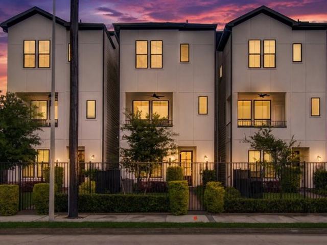 2818 Grand Fountains Dr Unit B, Houston, TX 77054