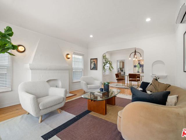 2818 Hillcrest Dr, Los Angeles, CA 90016 | Compass