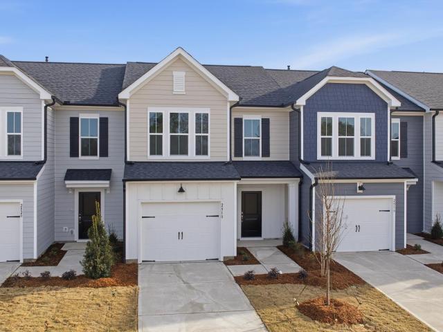 2818 Rodeo Court