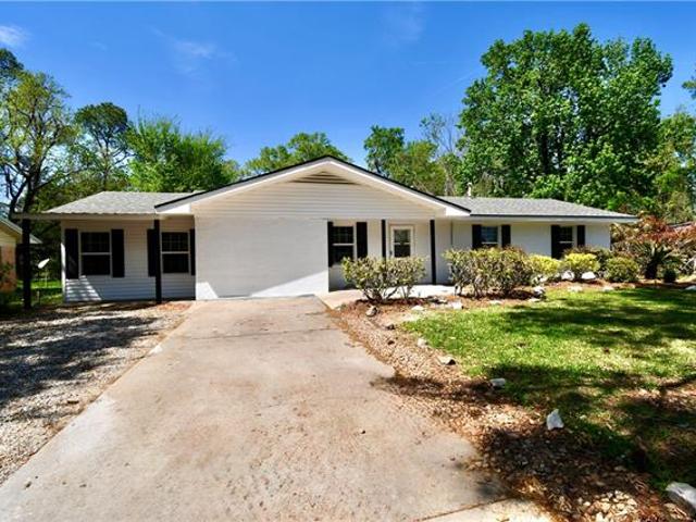 2818 Woodlawn Dr, Alexandria, LA 71303 | MLS #CN2549 | Compass