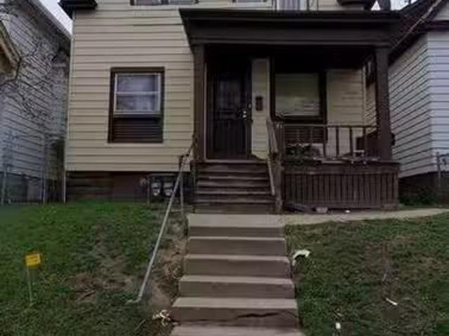2818A N 33RD ST 2818 N 33RD ST