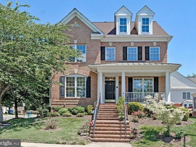 2819 Morada Ct, Vienna, VA 22180