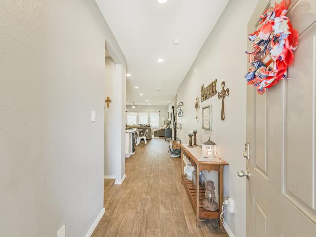 2819 N Colosseum Court