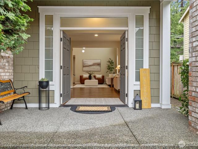 2819 nd Pl NE, Bellevue, WA 98004 | Compass