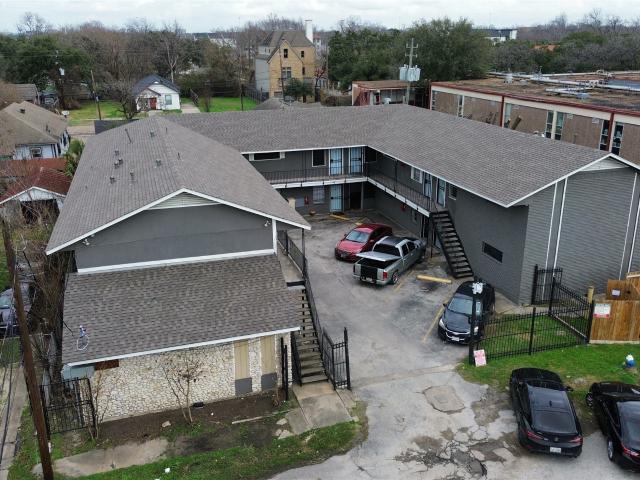 2819 Berry St, Unit 12, Houston, TX 77004 | MLS #63392 | Compass