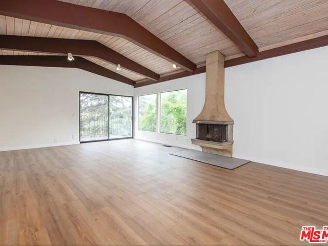 2819 Pacific View Trail