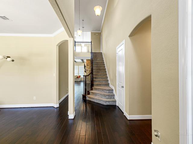 28106 Middlewater View LN