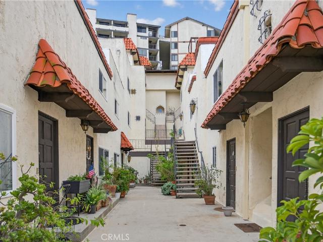 28109 Highridge Rd, Unit 21, Rancho Palos Verdes, CA 90275 | MLS #PV26091 | Compass