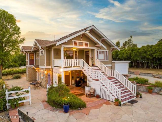 2810 Mission Dr, Solvang, CA 93463