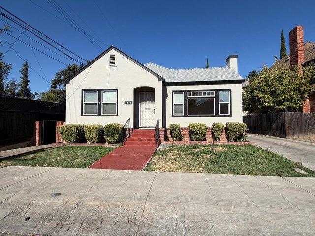 2810 N Center St, Stockton, CA 95204