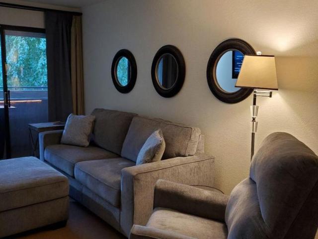 2810 N Arcadia Court 214