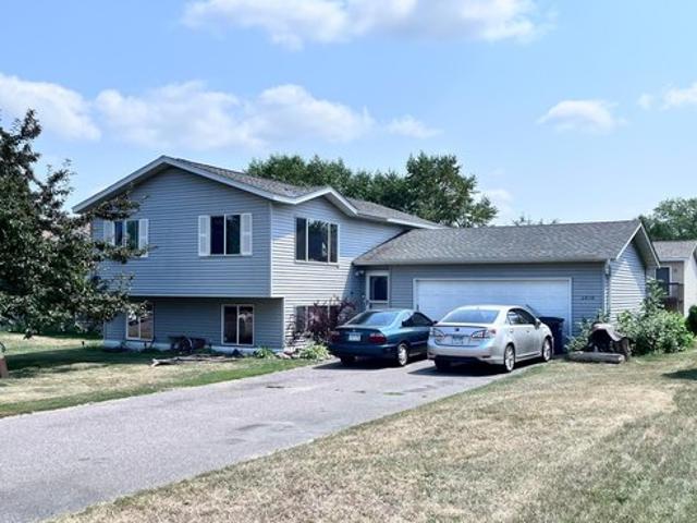 2810 Addison Ave, Brainerd, MN 56401