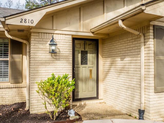 2810 Breckenridge Drive