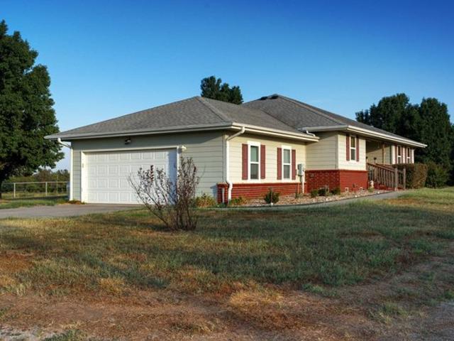 2810 Cr 4100, Coffeyville, KS 67337