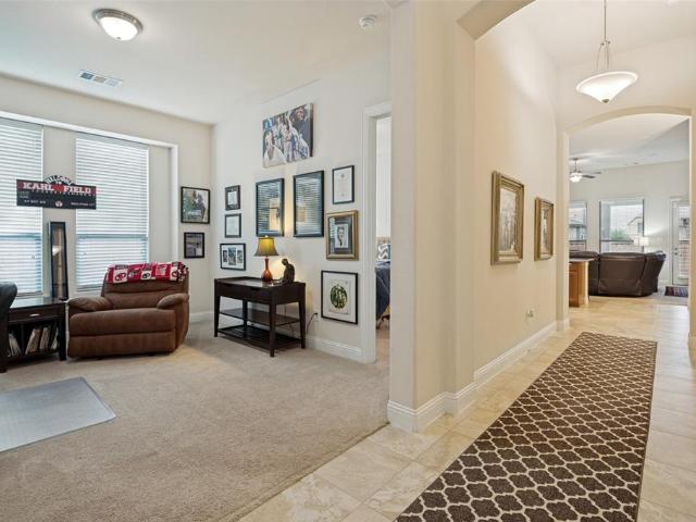 2810 Green Circle Drive