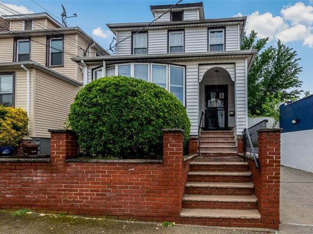 2810 Harrington Ave, Bronx, NY 10461