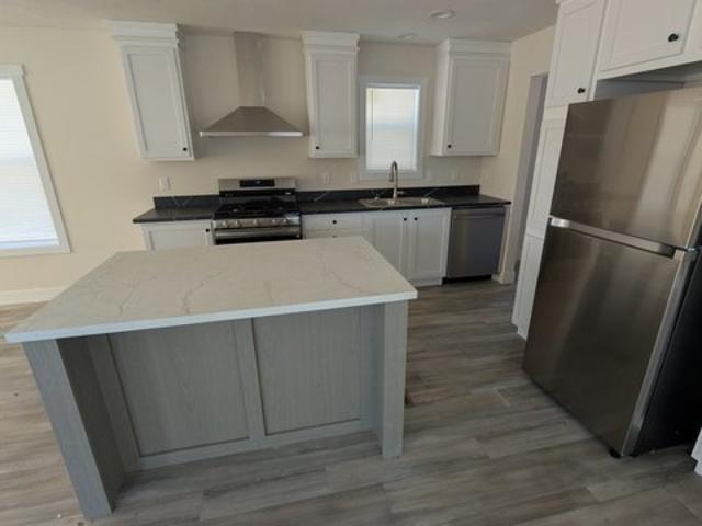 2810 James Ct, Traverse City, MI 49686