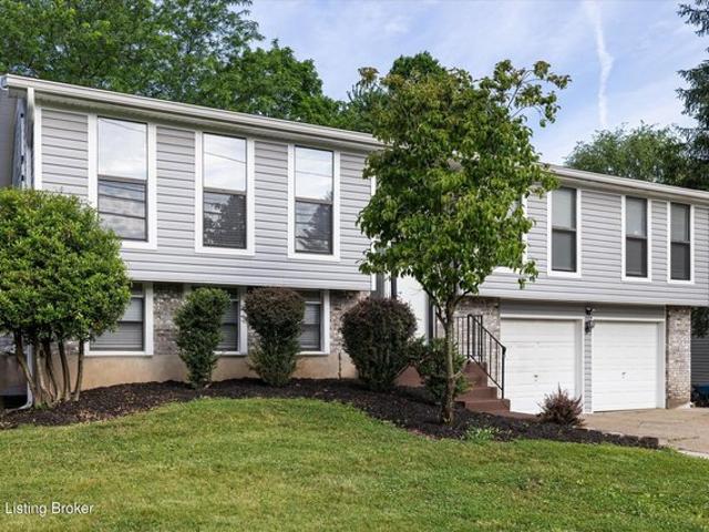 2810 Six Mile Ln, Louisville, KY 40220