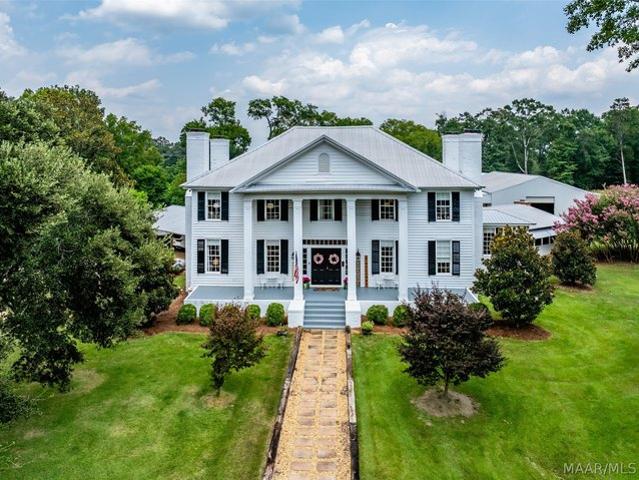 2810 Tanglewood Dr, Millbrook, AL 36054