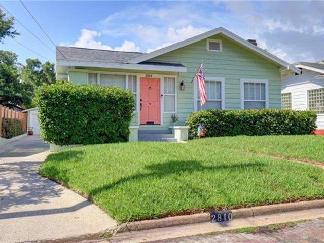 2810 W Angeles St, Tampa, FL 33629