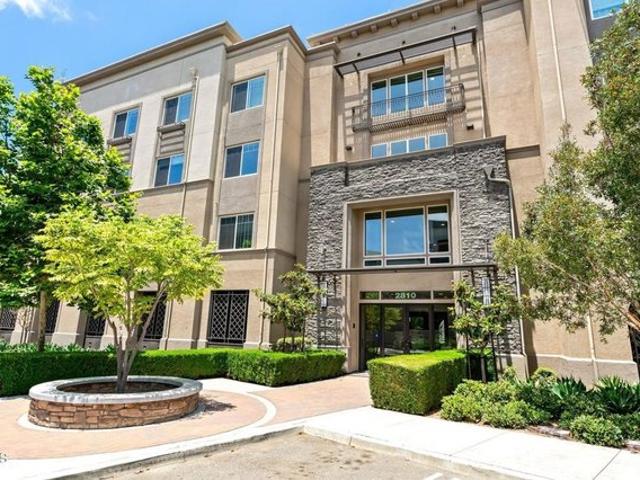 2810 Wagon Wheel Rd Unit 402, Oxnard, CA 93036