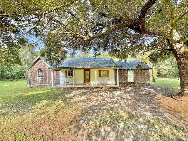 28113 S Frost Rd, Livingston, LA 70754