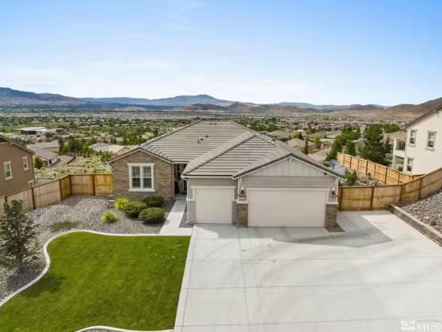 2811 MCCAULEY RANCH BLVD, RENO, NV 89521 Single Family Residen.