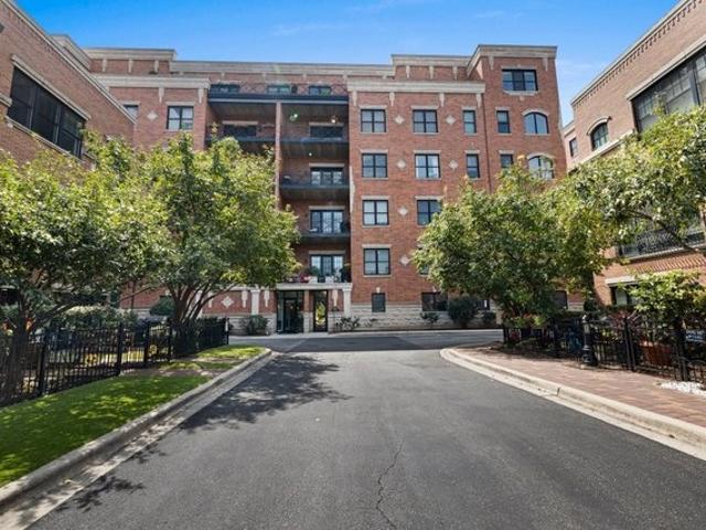 2811 N Bell Ave Unit 408, Chicago, IL 60618