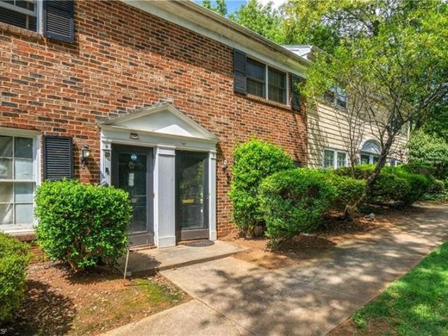 2811 Bleeker Sq Apt F, Winston Salem, NC 27106