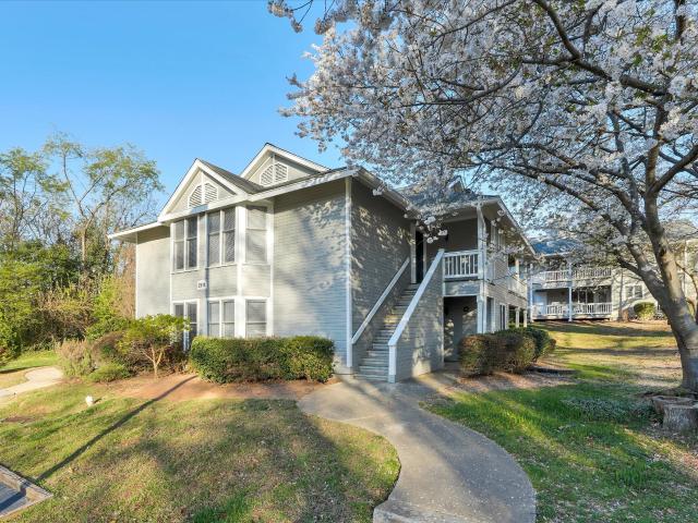 2811 Edridge Ct, Unit 202, Raleigh, NC 27612 | MLS #10150